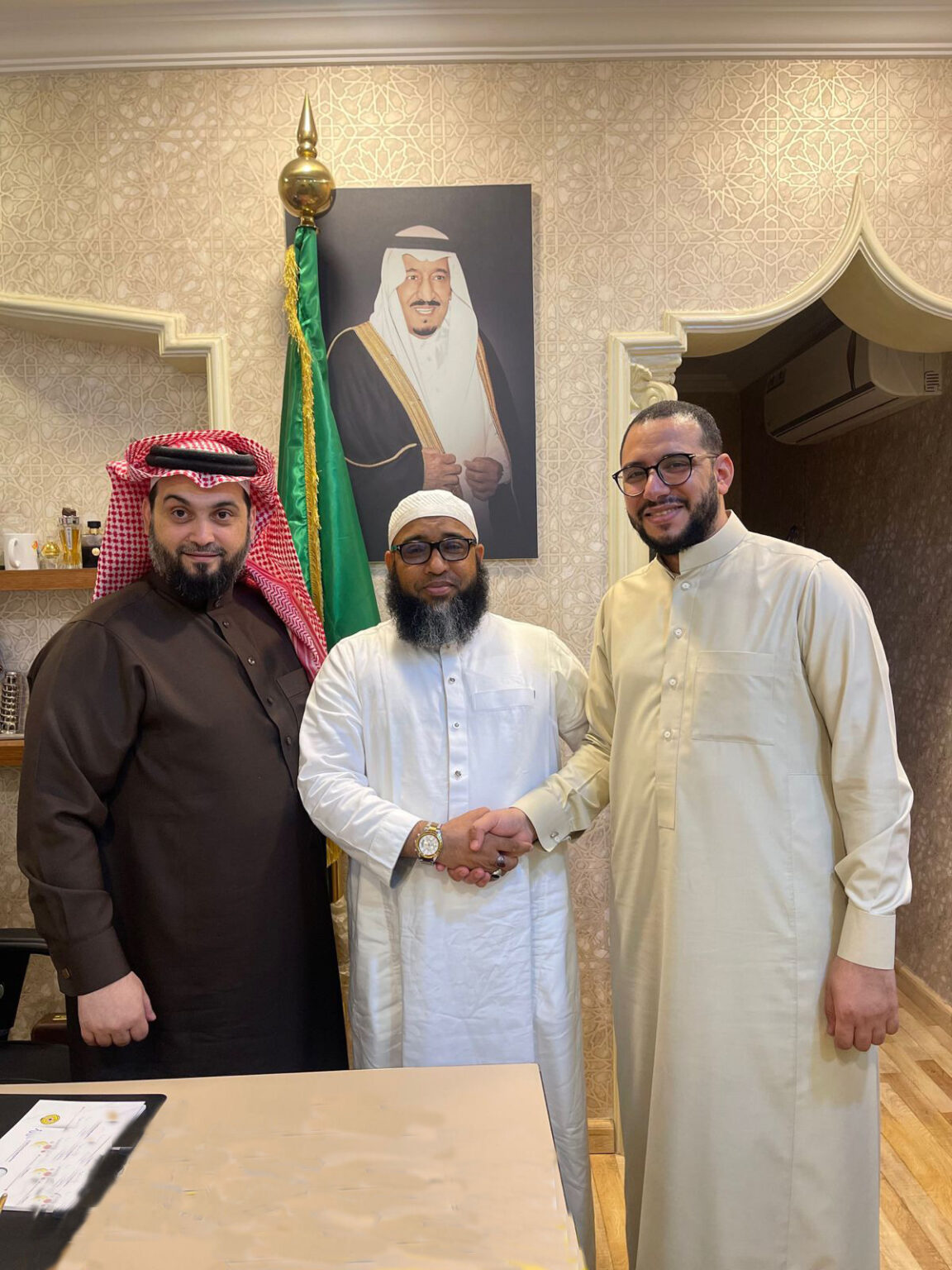 দেশ-ও-বিদেশ (Desh-O-Bidesh): সেরা মানের হজ ও ওমরাহ এজেন্সি, বাংলাদেশ